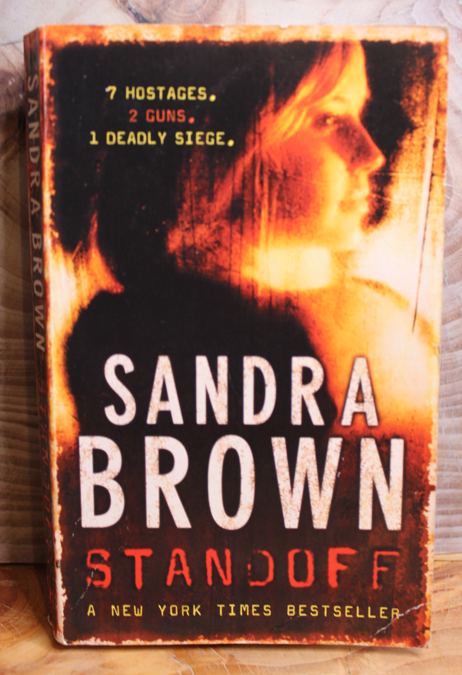 Standoff - Sandra Brown – Belle's Books secondhand books